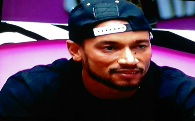 Slim é eliminado e começa a última prova do líder | Capricho