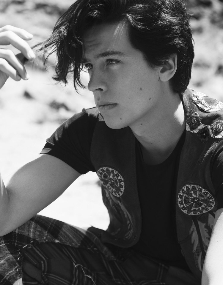 Estamos apaixonadas por estas 11 fotos novas do Cole Sprouse | Capricho