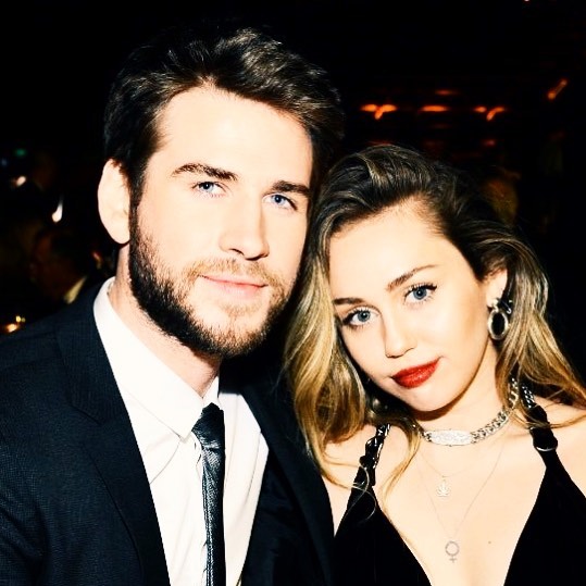 Miley Cyrus Fala Sobre A Separação De Liam Hemsworth Na Música Slide